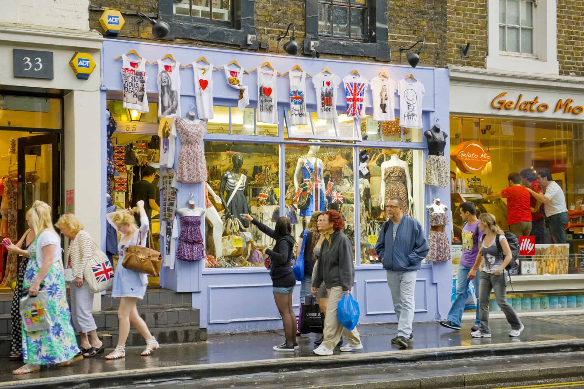 Best Local Shops and Markets in Hackney for New Residents
